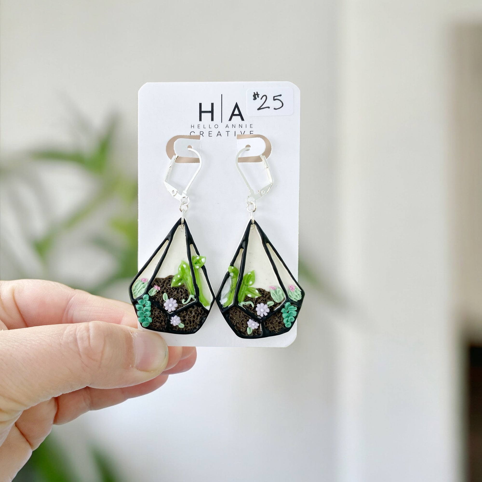 Hello Annie – Hello Annie